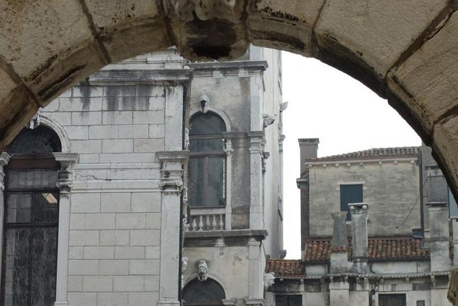 Friendinvenice Early Morning Venice Private Tour - Exploring Venice Before the Crowds