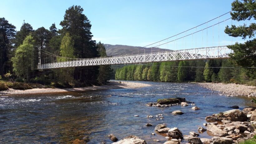 From Aberdeen: Balmoral Estate & Royal Deeside Tour - Queen’s View & Other Scenic Stops