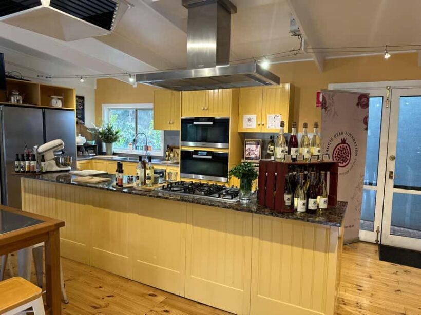 From Adelaide: Divine Wine Tour in the Adelaide Hills - Exploring Hahndorf