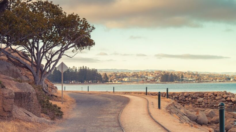 From Adelaide: Victor Harbor & Hahndorf Day Tour - Additional Coastal Stops and Beach Time