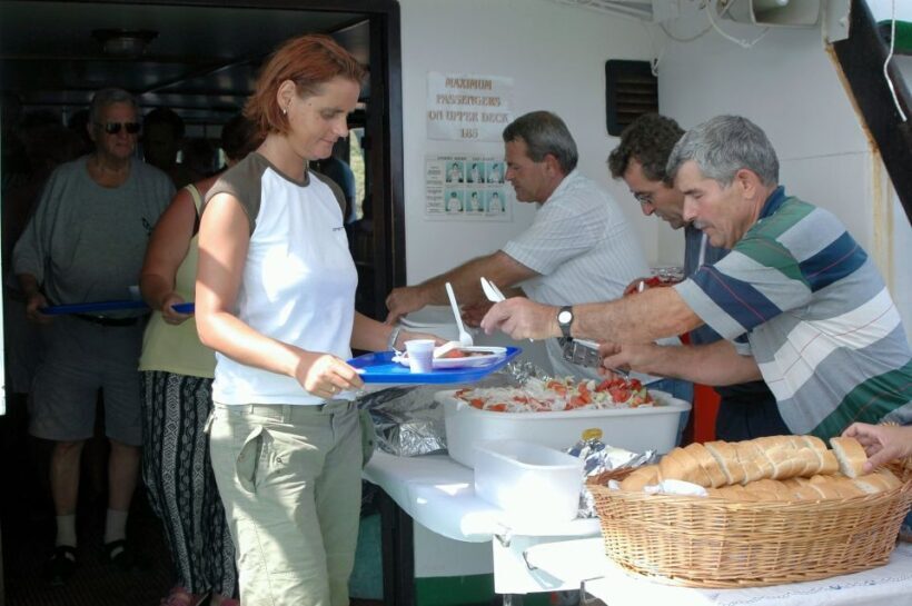From Ag. Nikolaos: Spinalonga & Kolokytha Cruise with Lunch - An In-Depth Look at the Spinalonga & Kolokytha Cruise