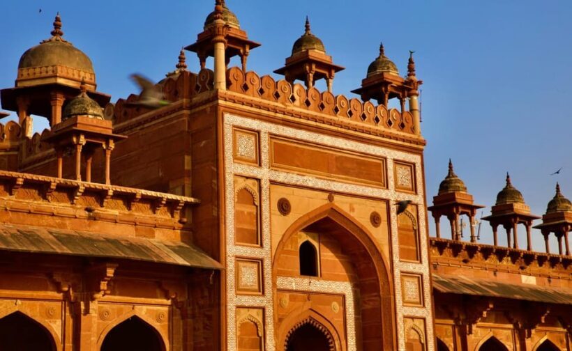 From Agra: Fatehpur Sikri Private Guided Tour by car - An In-Depth Look at the Fatehpur Sikri Tour