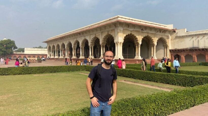 From Agra: Taj Mahal & Agra City Highlights Tour By Car - Exploring the Itinerary in Detail
