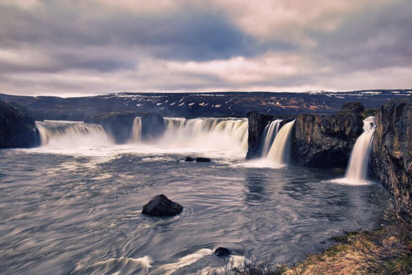 From Akureyri: Godafoss Waterfall Guided Trip with Transfers - What Travelers Love About This Tour