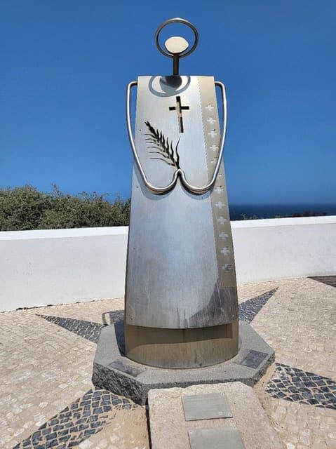 From Albufeira: Tour to Lagos, Sagres, Silves, & Monchique - Transportation and Group Dynamics
