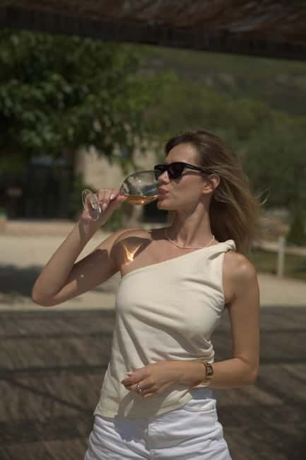 From Alicante: 2 Premium Wine Tastings and Tapas - Why This Tour Offers Great Value