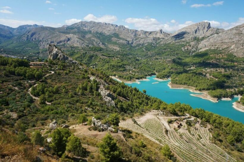 From Alicante/Benidorm: Guadalest and Algar Waterfalls Tour - Free Time in Guadalest