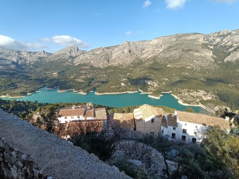 From Alicante, Benidorm to Guadalest. Gidovik - Discover Guadalest: A Journey into one of Spain’s Most Visited Small Towns