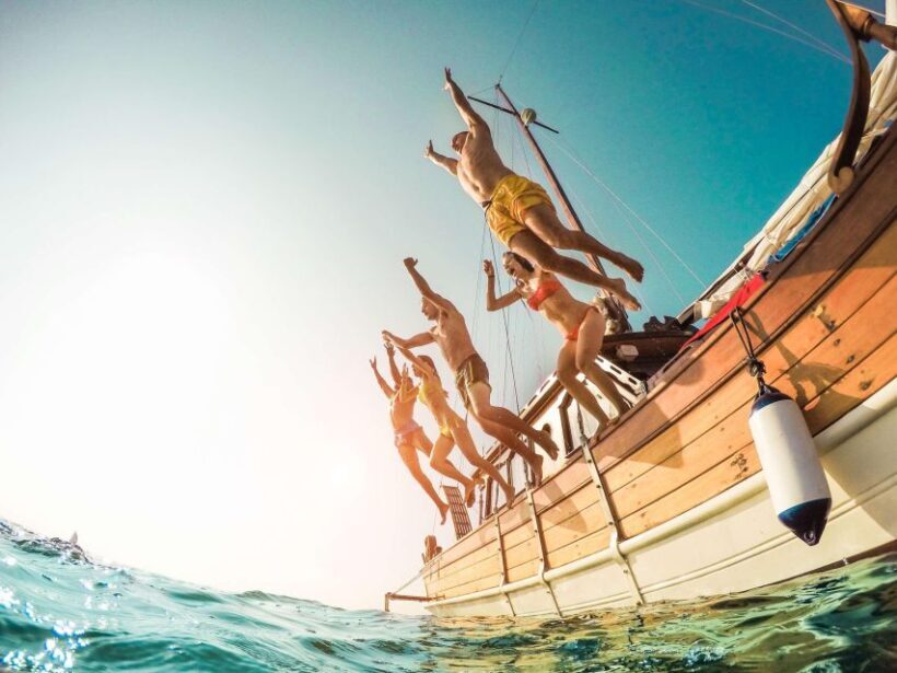 From Amalfi: Capri Island Boat Tour with Snorkeling & Drinks - The Sum Up