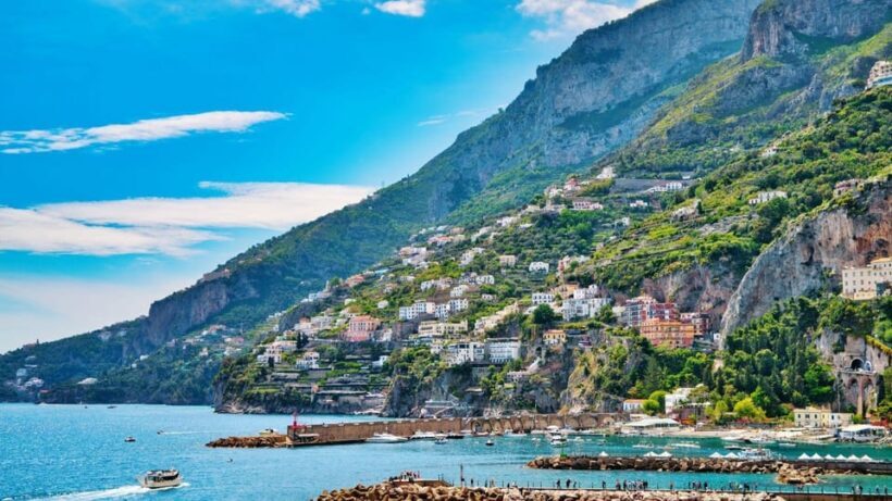 From Amalfi: private 7m boat tour on the Amalfi Coast - Key Points