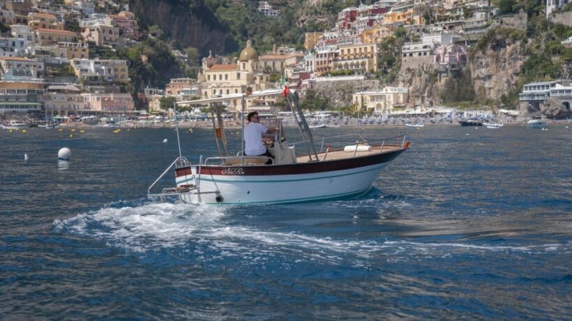 From Amalfi: private 7m boat tour on the Amalfi Coast - FAQ