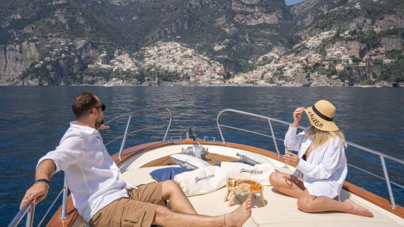 From Amalfi: private 8-meter boat trip on the Amalfi Coast - FAQ