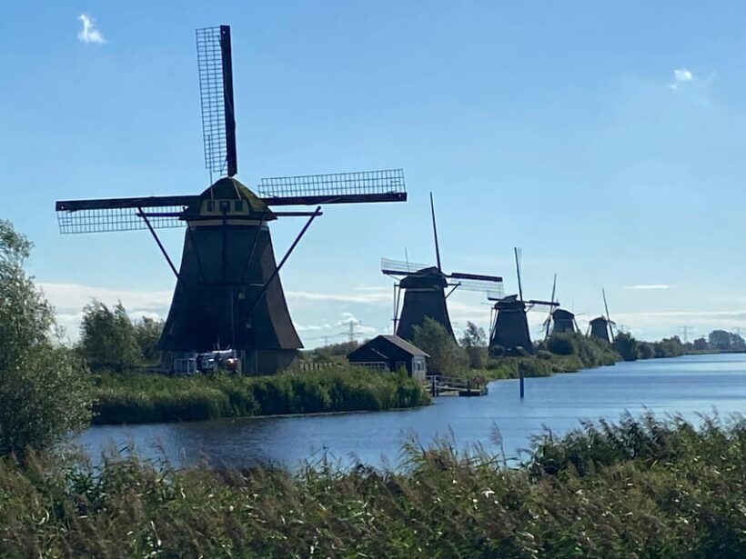 From Amsterdam: Kinderdijk, Delft & Mauritshuis Private Tour - Practical Considerations