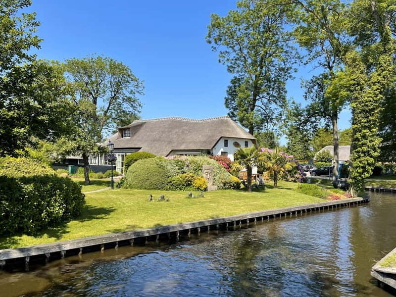 From Amsterdam: Private Car Tour to Giethoorn and Blokzijl - Exploring the Charm of the Netherlands: From Amsterdam to Giethoorn and Blokzijl