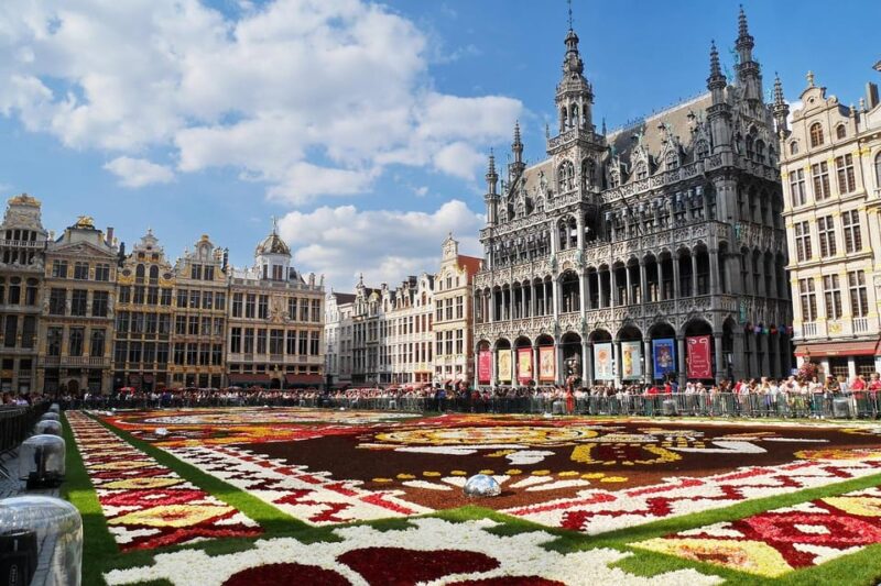 From Amsterdam: To Brussels - Travel as a VIP - Authenticity and Practical Tips