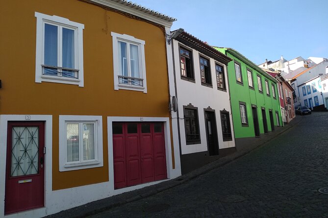 From Angra to Heroísmo Step by Step - Taking in the Geology and History