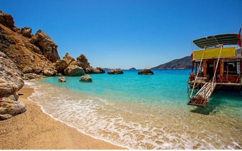 From Antalya or Side: Suluada Island Boat Trip with Lunch - The Downside: Long Travel Time and Beach Expectations