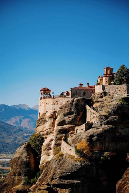 From Athens: 2-Day Delphi and Meteora Chinese Tour Guide - Key Points