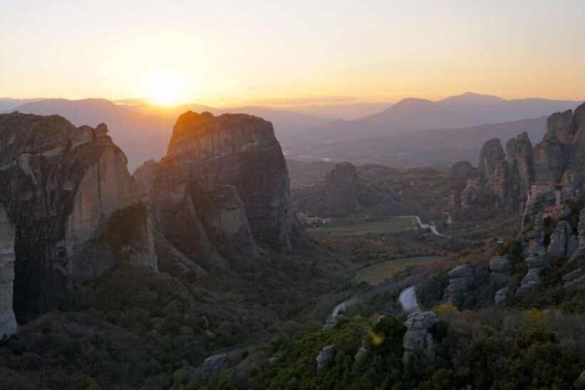 From Athens: 2-Day Delphi, Meteora, and Thermopylae Tour - A Practical Overview of the Tour