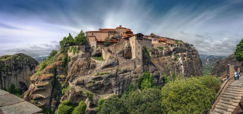 From Athens: 2 Days Meteora, Thermopylae & Delphi Tour - The Return to Athens