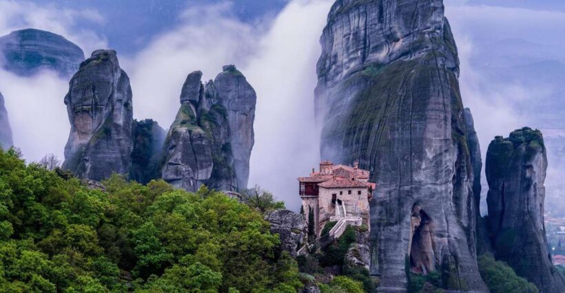 From Athens: 2 Days Meteora, Thermopylae & Delphi Tour - What Past Travelers Say