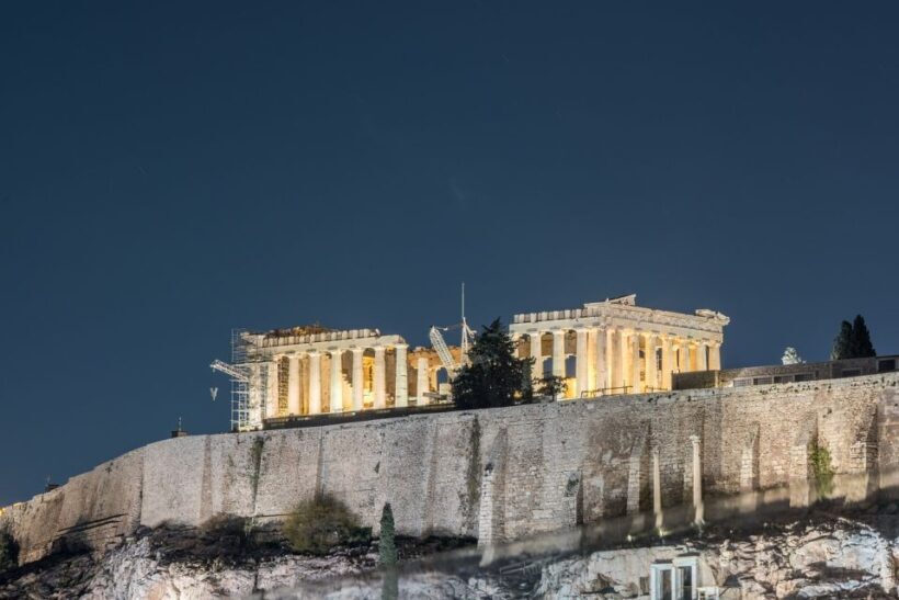 From Athens: City, Delphi, Meteora, & Santorini 8-Day Tour - Key Points