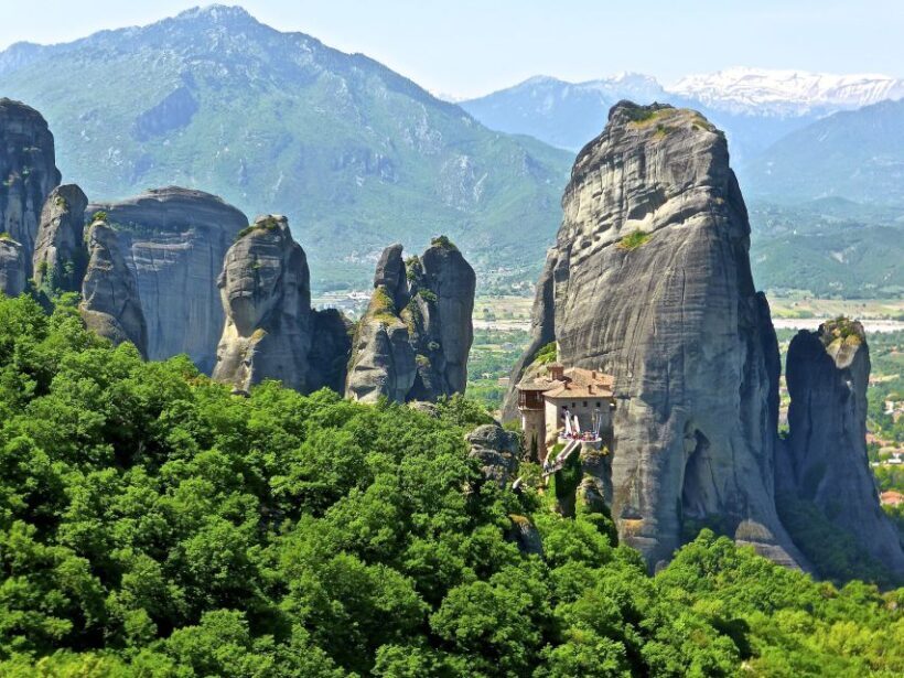From Athens: City, Delphi, Meteora, & Santorini 8-Day Tour - Who Should Consider This Tour?