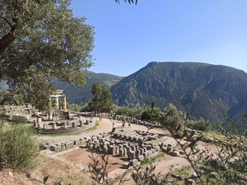 From Athens: Delphi Day Trip with Multilingual Audioguide - Who Should Consider This Tour?