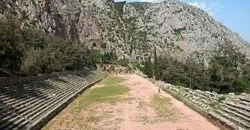From Athens: Full-Day Tour of Delphi - A Balanced Experience for Curious Travelers