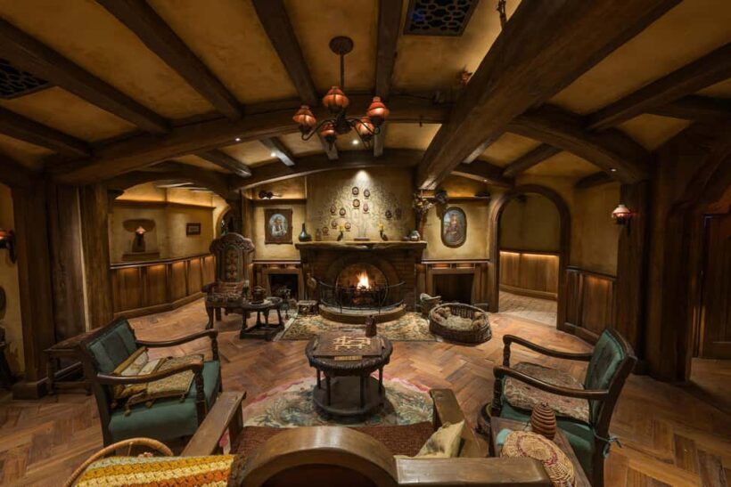 From Auckland: Guided Hobbiton Movie Set Small Group Tour - The Value of the Experience