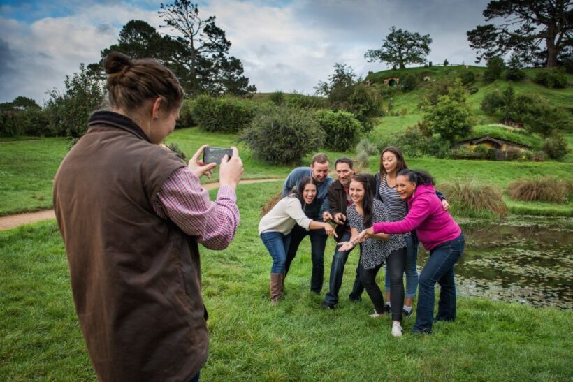 From Auckland: Hobbiton & Waitomo Caves Full-Day Trip - Is This Tour Worth the Price?