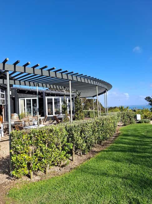 From Auckland: Waiheke Island Sip & Savour Tour with Lunch - The Final Vineyard and Return Ride