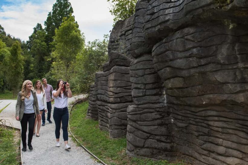 From Auckland: Waitomo Glowworm and Ruakuri Caves Day Tour - An Overview of the Tour Experience