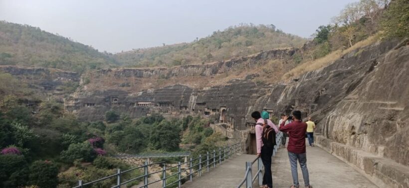 From Aurangabad: Ajanta & Ellora Day Tour with All Inclusion - The Value of the All-Inclusive Package