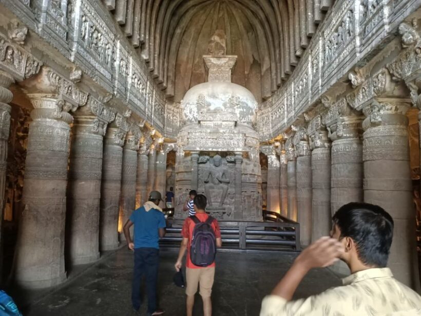 From Aurangabad: Ajanta & Ellora Day Tour with All Inclusion - What to Expect at the Sites