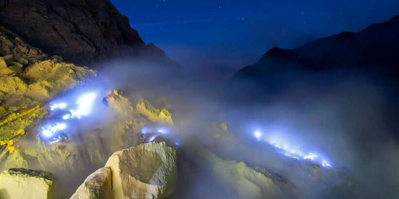 From Bali: 24-Hour Kawah Ijen Blue Flames, Dinner & Room - Why Travelers Love This Tour