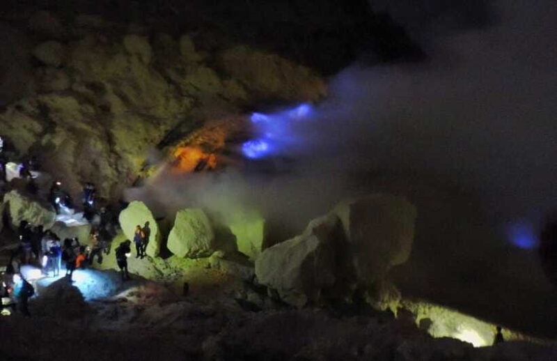 From Bali : Exploring Ijen Crater to Witness the Blue Fire - Authenticities and Traveler Feedback