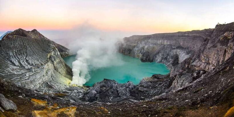 From Bali: Private Mount Ijen Crater Volcano Midnight Trek - Who Should Consider This Tour?