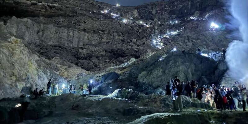 From Bali : The Majestic Mount Ijen Sunrise Trekking - Key Points