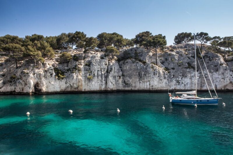 From Bandol: Visit the 13 calanques of Cassis & Marseille - Who Will Benefit Most?