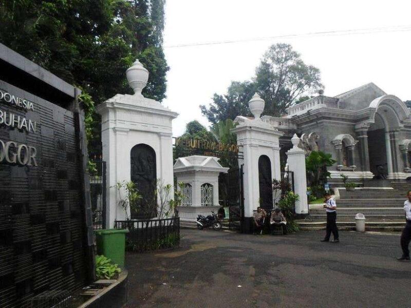 From Bandung: Tea Plantation and Botanical Garden Tour - The Itinerary and What to Expect