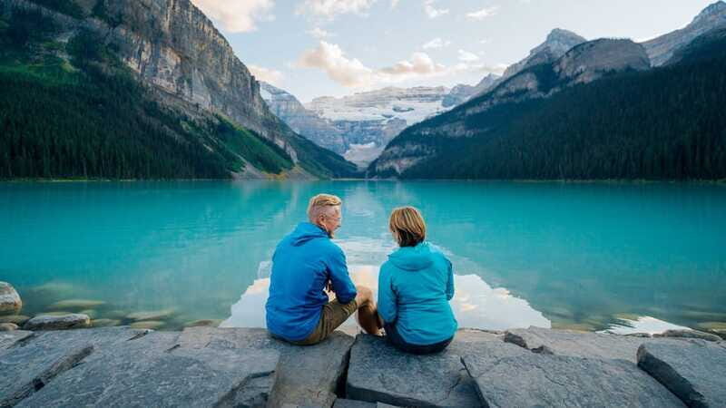 From Banff: Louise & Moraine Lake Guided Hiking Day Trip - The Practical Side: Transportation, Group Size, and Comfort