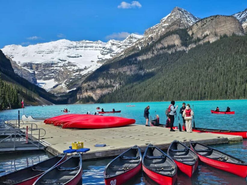 From Banff: Moraine Lake and Lake Louise Half Day Tour - Crowd Levels and Peak Season Tips