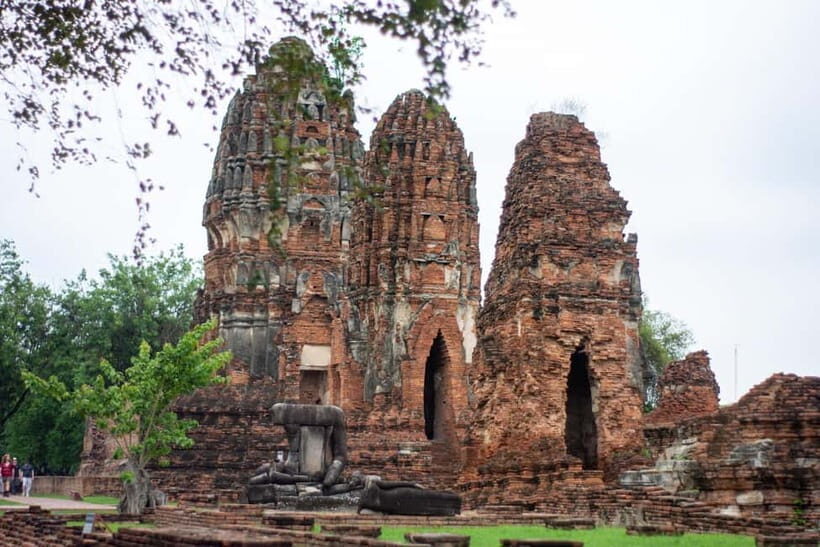 From Bangkok: Affordable Ayutthaya Highlights Tour - Discovering Ayutthaya: A Budget-Friendly Day Tour from Bangkok