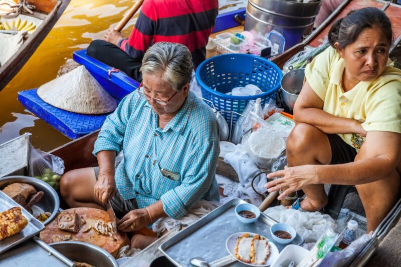 From Bangkok: Damnoen Saduak Floating Market Guided Tour - The Sum Up