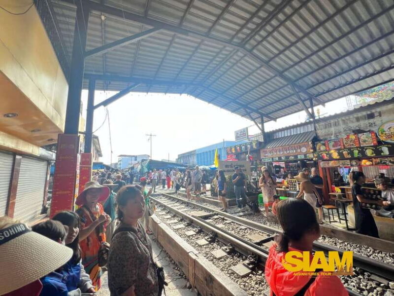 From Bangkok:Damnoen Floating Market and Railway Market Tour - Final Thoughts: Who is This Tour Perfect For?