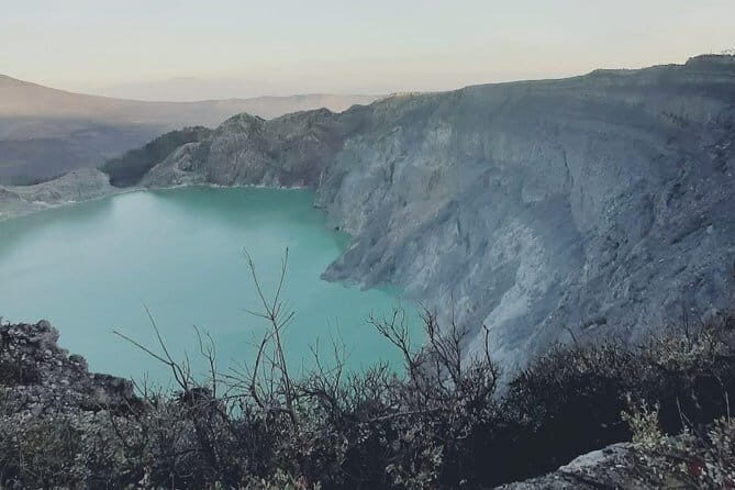 From Banyuwangi: Kawah Ijen Midnight Tour With Guide - The Hike to the Crater