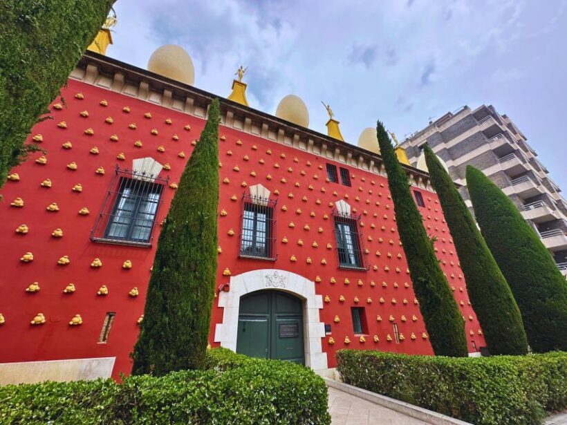 From Barcelona: Dalí and Medieval Girona Private Day Trip - Transportation and Practicalities