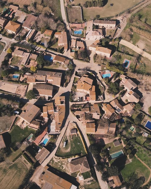 From Barcelona: Explore Catalunya 4 days small group tour - Highlights That Make This Tour Stand Out