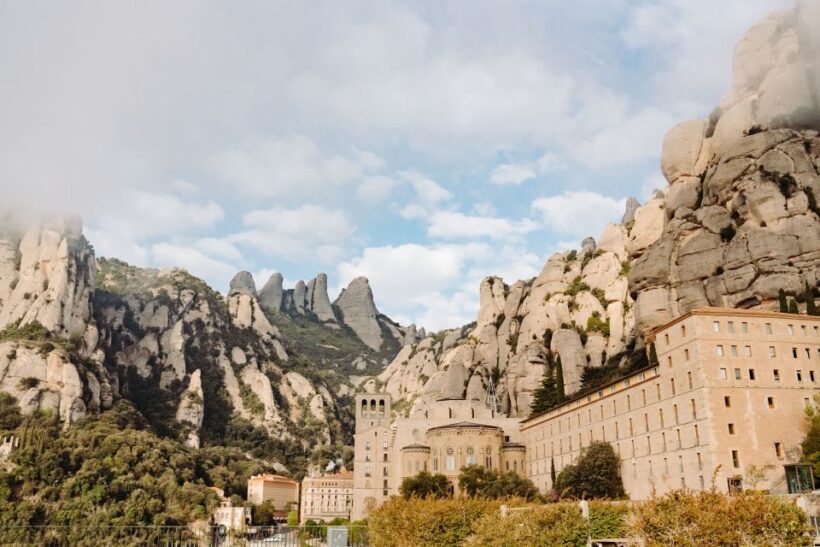 From Barcelona: Montserrat & Cava Winery Day Trip - The Heart of the Day: The Cava Winery Experience